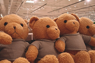 Array Of Diverse Gift Shops On Cape Cod